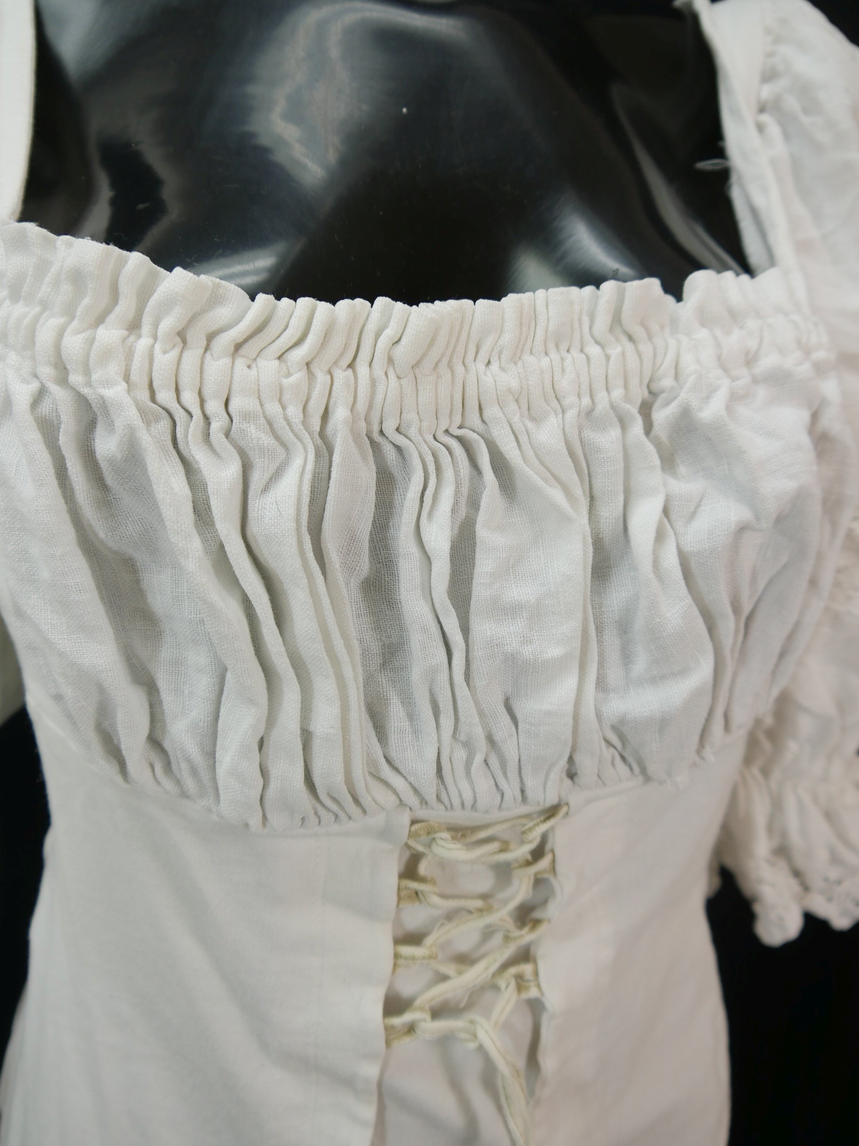 Gr.44 Trachtenbody weiß Body Stockerpoint mit Stretch Schnürung Spitze ...