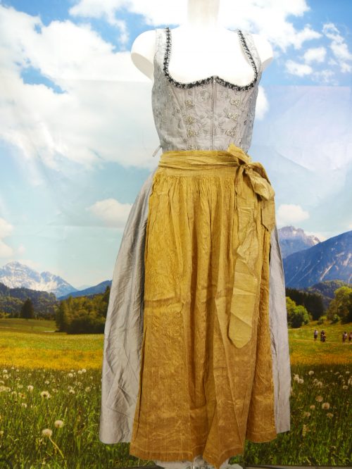 Landhauskleider Archive - Trachtenecke